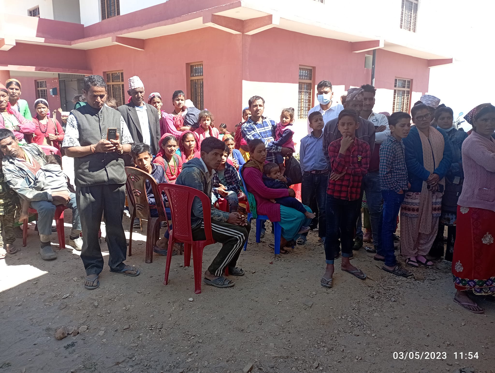 बैतडीको शिवनाथ गाउँपालिका द्वारा अपाङ्गता परिचयपत्र वितरणका लागि विवरण ...